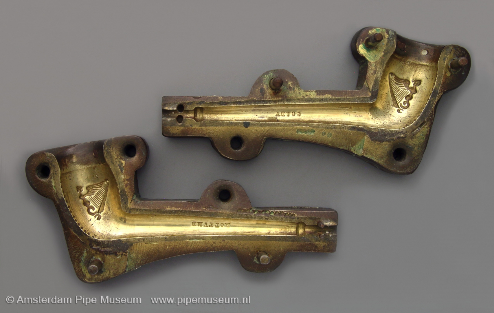 Collection APM 12.408a