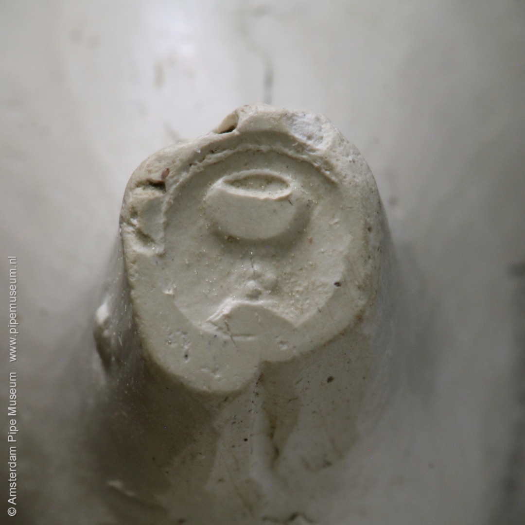 Collection APM 24.817c