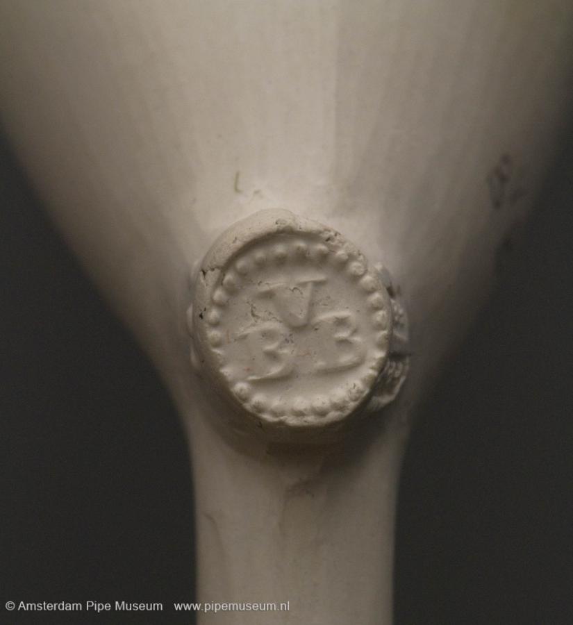 Collection APM 2.394c