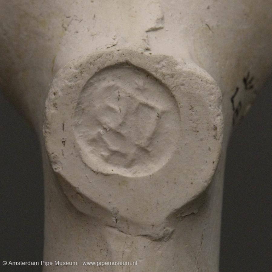 Collection APM 1.686b